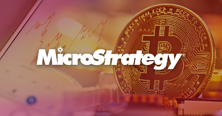 MicroStrategy stock slides as the SEC rejected its Bitcoin accounting strategy | CryptoSlate